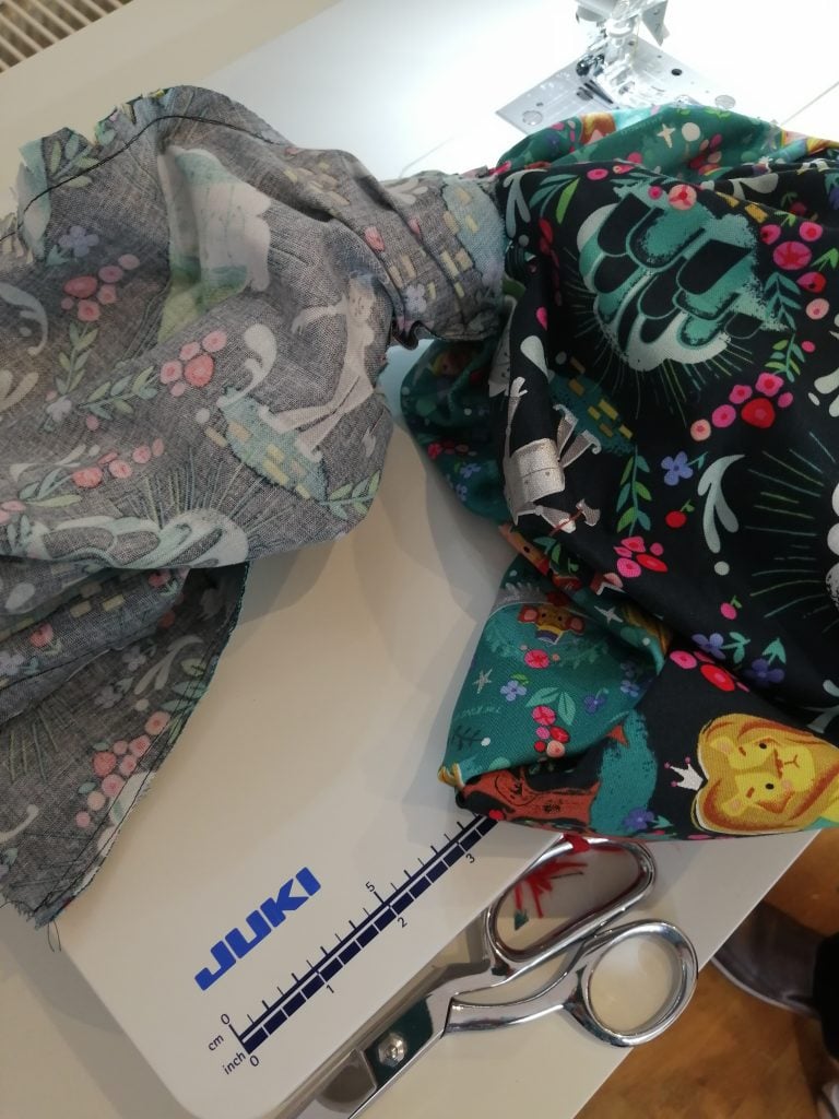 Making a crossover pinafore dress - Juki Club