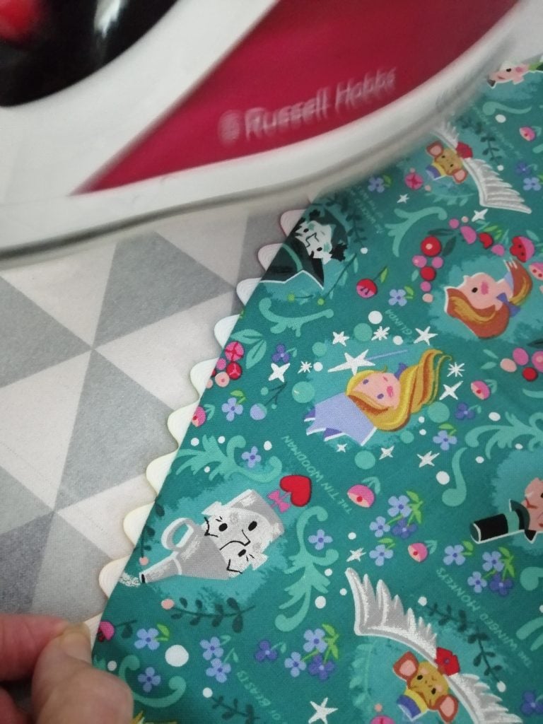 Making a crossover pinafore dress - Juki Club